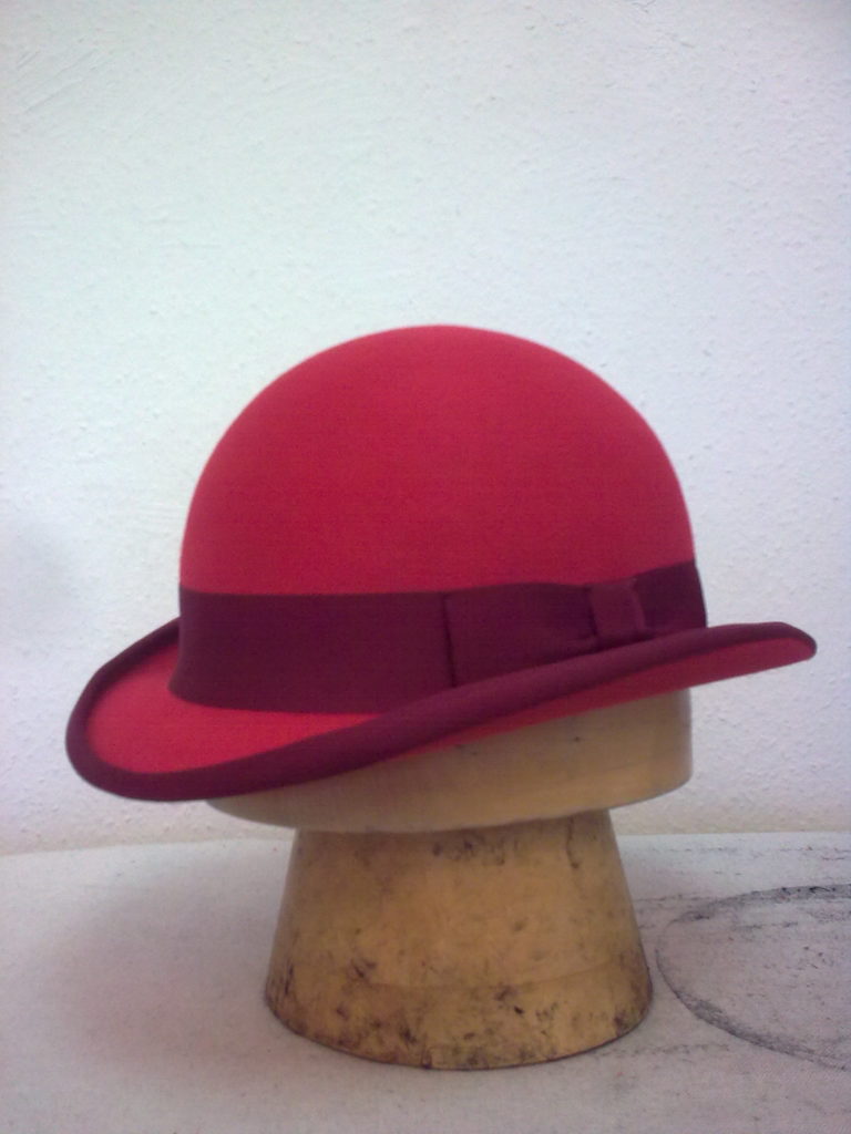 Cilinderek – Bathó kalap