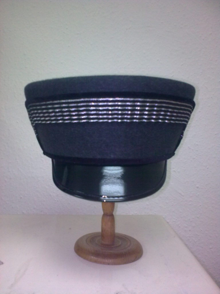 Tányérsapkák – Bathó kalap