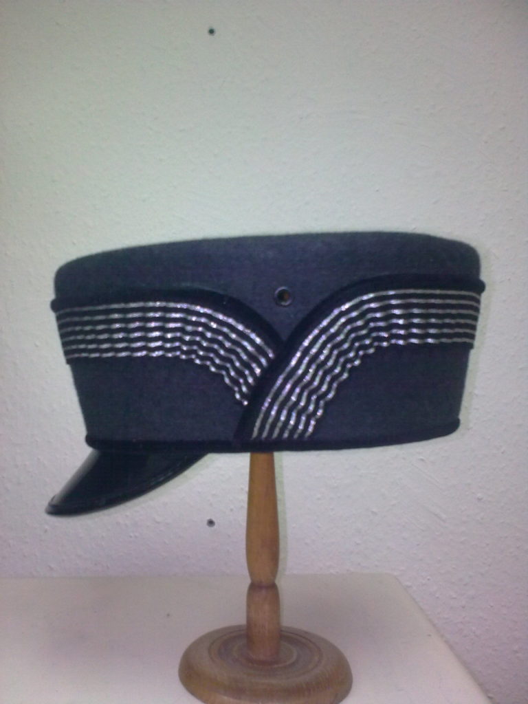 Tányérsapkák – Bathó kalap